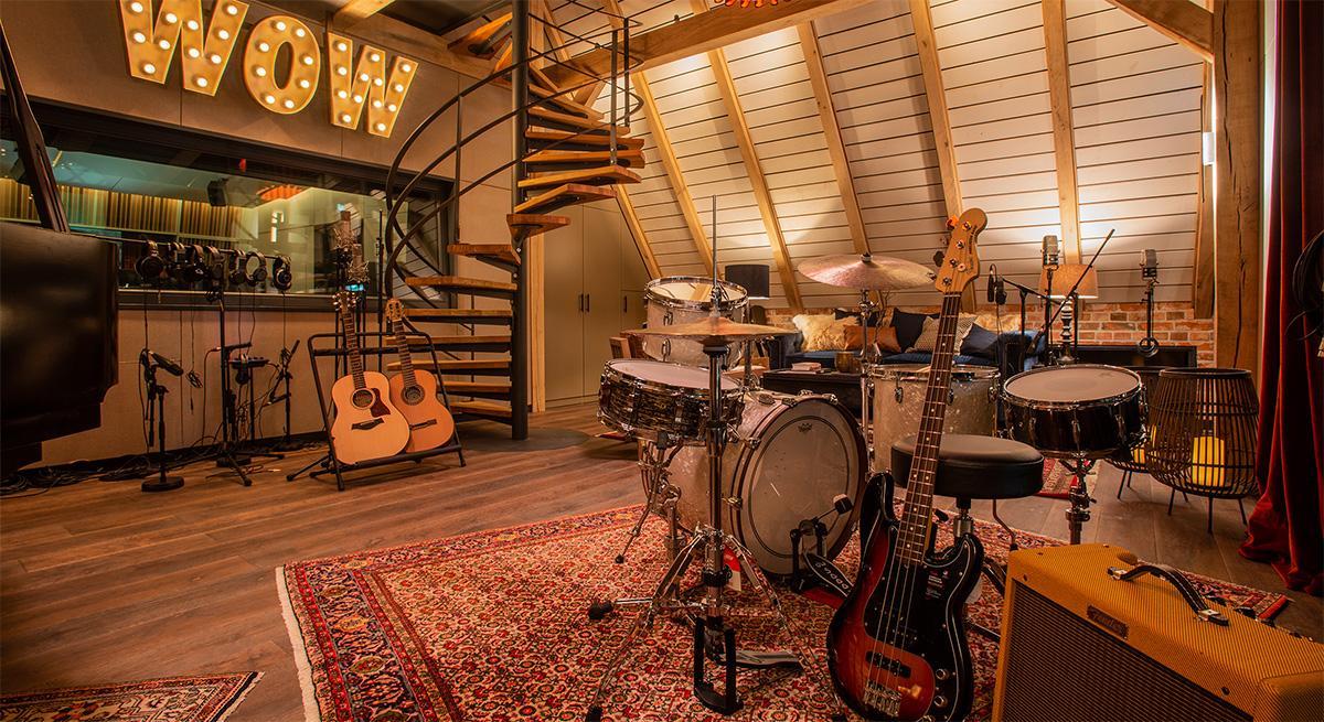 With a Solid State Logic AWS 948 delta SuperAnalogue™ Console at its Core, Germany's Big Barn ...